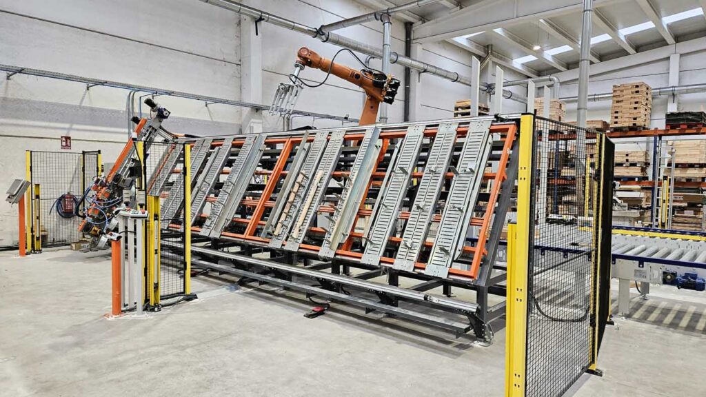 CNC Pallet Nailing Table — Robotic Arm + Corner Cutter | GWM