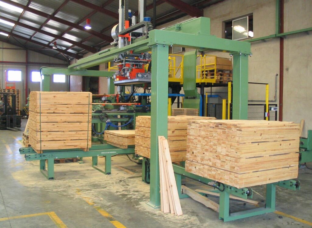 Corali - Automatic Pallet Topdeck Nailing Machine. - Global Wood