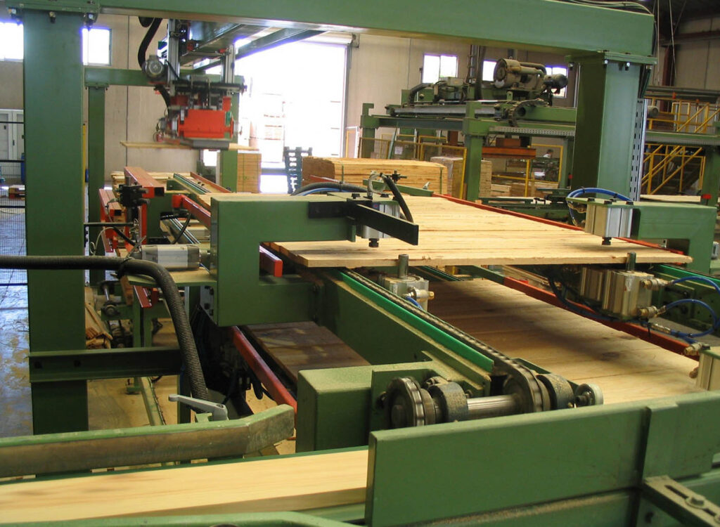 Corali Automatic Topdeck Pallet Nailing Machine | GWM